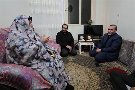 استاندار کرمانشاه از مادر شهیدان دلفانی عیادت کرد خبرگزاری مهر