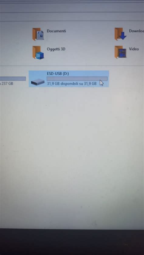 Surface Prox Cant Get Past Bitlocker Recovery Trying To Boot From Usb It Sticks At This Screen