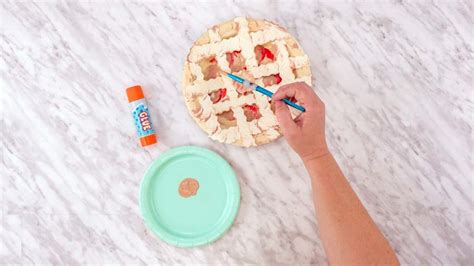 کاردستی کیک با آموزش تصویری همه مراحل