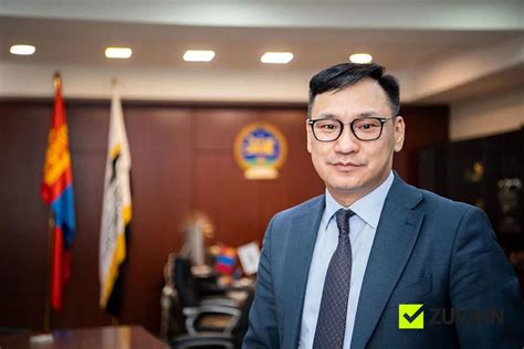 ШУУРХАЙ Эрдэнэс Тавантолгой ХК ийн гүйцэтгэх захирал Б Ганхуягыг үүрэгт ажлаас нь ЧӨЛӨӨЛЛӨӨ