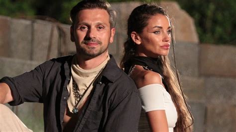 Последни новини за Островът на 100 те гривни