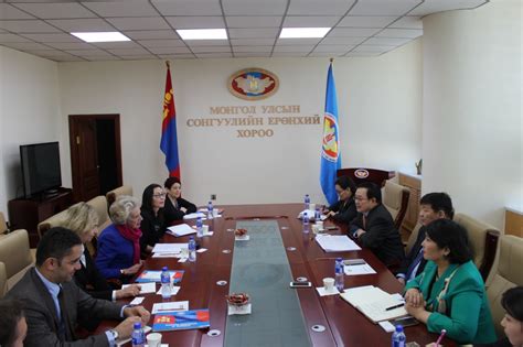 СОНГУУЛЬ АЖИГЛАХ ЭХНИЙ БАГ ХҮРЭЛЦЭН ИРЛЭЭ Control Mn