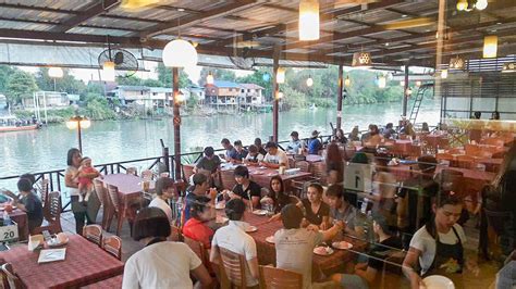 กุ้งเผาตัวโตเย้ายวลใจอร่อยไม่เหมือนใครที่ร้าน บ้านไม้ริมน้ำ อยุธยา Chillnaid ชิวไหนดี