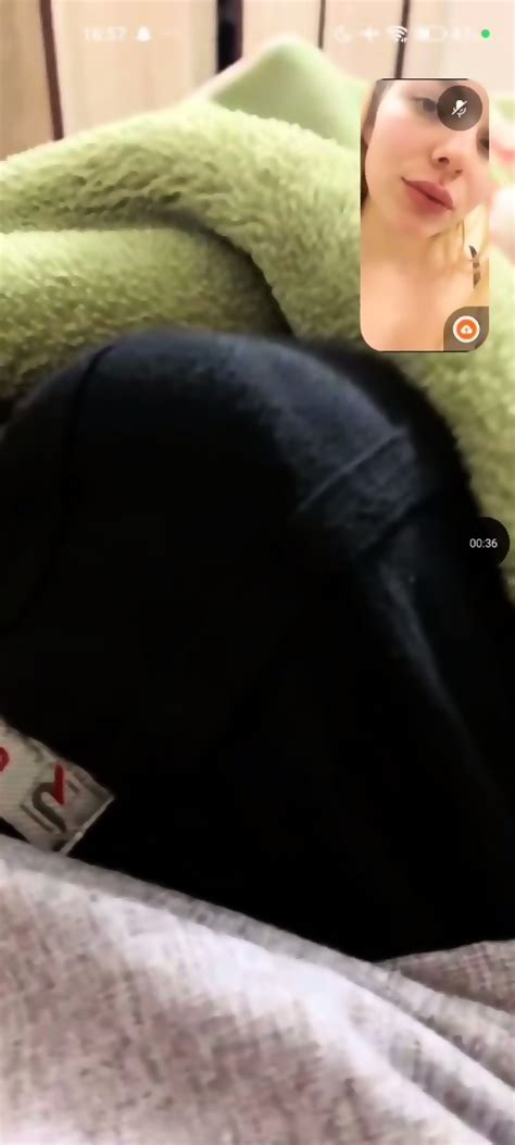 فضحية ياسرصادق وهو يمارس العادة السرية المرجو نشره في جميع أنحاء العراق يمارس الجنس في صباح