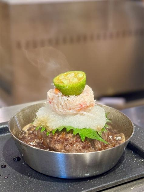 香港美食：【人氣現烤漢堡扒博門店「肉肉大米」登陸沙田！使用九州黑毛和牛肉期間限定蟹肉漢堡排】 新浪香港