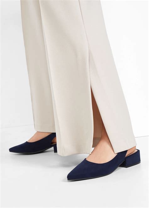 Escarpins Slingback à Talon Plat Bleu Foncé • Prix 2599 € • Boutique