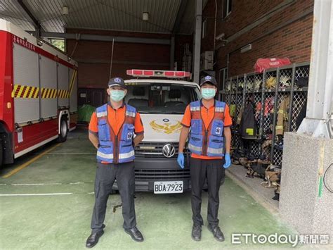 孕婦急產需接生 南消救護員初體驗母女均安 Ettoday地方新聞 Ettoday新聞雲