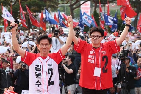 김문수·한동훈·안철수野당권 ‘물밑 수싸움 치열 이런정치
