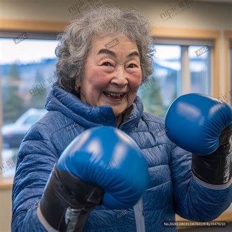 Ai创作图前辈主动训练 退休生活社区 李奶奶 充满活力的晚年生活 延年益寿 文心奶奶 慈祥奶奶 原创高级 方奶奶身边 颐养天年 银发享得天伦乐 创意阿嬷 安享晚年 寿长 多彩的晚年生活