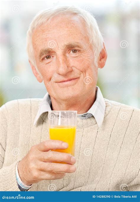 Nonno Fotografia Stock Immagine Di Maturo Arancione 14288290