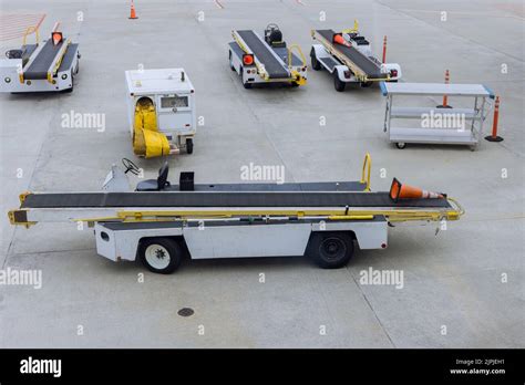 Airport Conveyor Belt Function At Elsie Tucker Blog