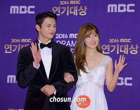 [포토] 2016 Mbc 연기대상 서인국 남지현 미소유발 순수커플 Pickcon