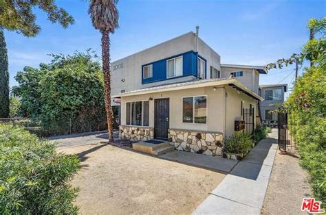1475 W 28th St Los Angeles Ca 90007 Mls 24 407377 Redfin
