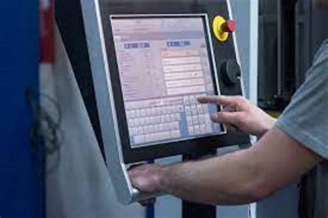 Hmi Control Panel 7 0 4 0 Inch Widescreen At ₹ 25000 In Ernakulam Id 24310738091