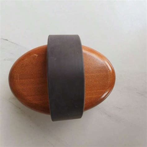 High Quality Portable Wooden Meridian Brush Full Body Massage Use With