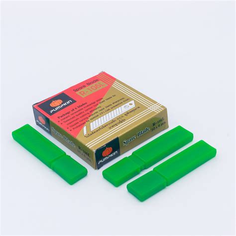 1หลอด บรรจุ6ใบ ใบมีดคัตเตอร์ใหญ่ Pumpkin ใบใหญ่ R 105l คมกริบ ทนทาน ไม่หักง่าย แข็ง ไม่บิดงอ