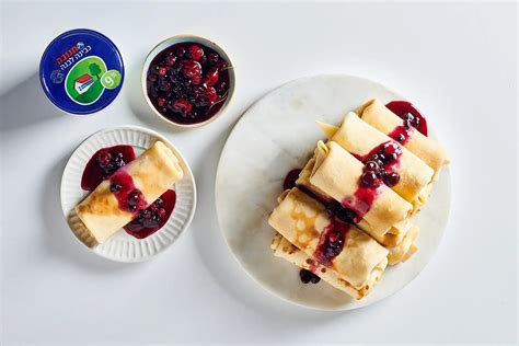 בלינצס במילוי גבינה ורוטב פירות יער השף הלבן