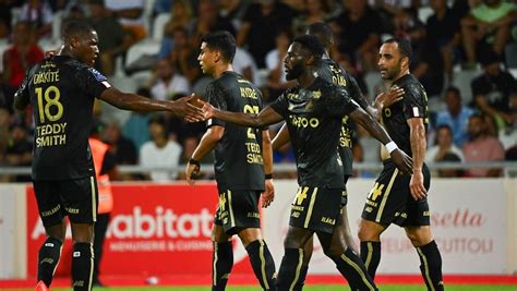 Екс зірка Шахтаря знову відзначився у Лізі 1 колишній тренер гірників реабілітувався за