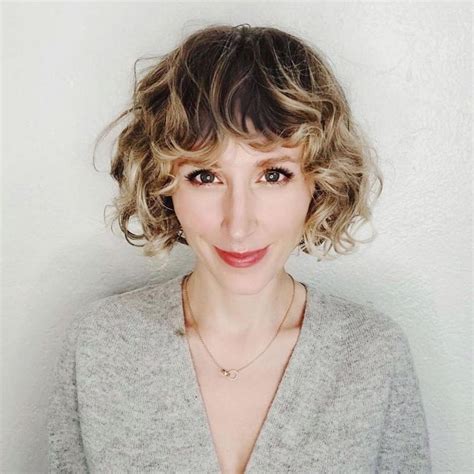 Wavy Bob Haircut With Bangs