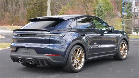 Porsche Cayenne Turbo Gt Is A Supercar Fighting Super Suv Rennlist