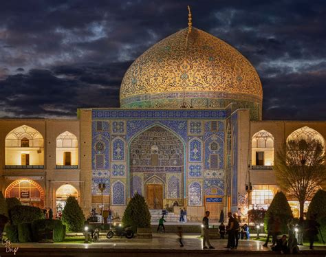 عکس مسجد شیخ‌ لطف‌الله اصفهان از نگاهی دیگر