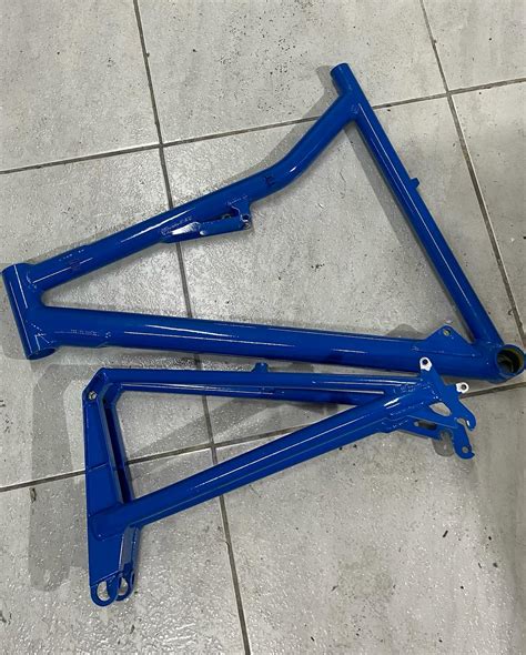 Mimi Custom Bike Carbono E Pintura Mimicustombike • Instagram