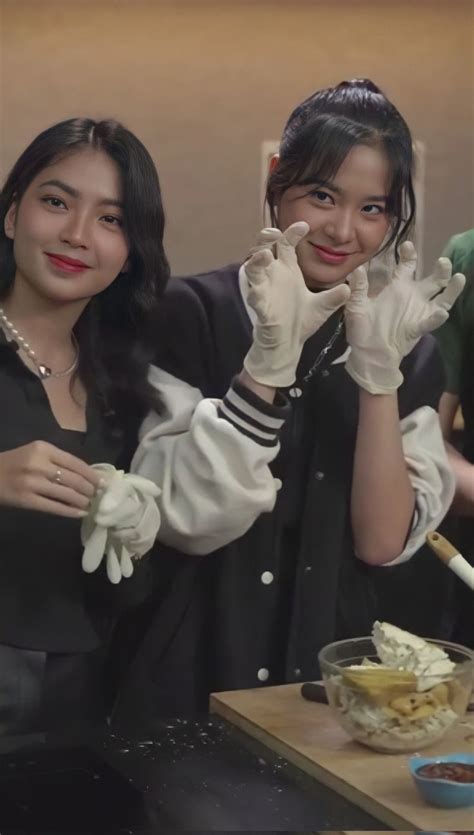 Pin Oleh Rafi Di Azizi Asadel Jkt48 Fotografi Potret Diri Foto Gadis