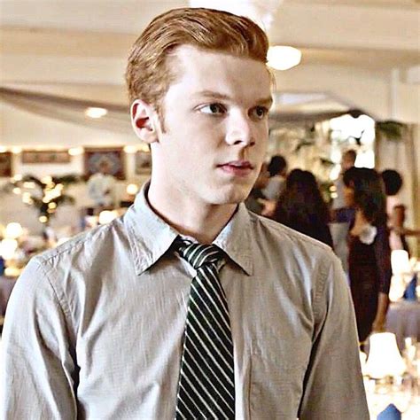 Cameron Monaghan Cameron Monaghan Celebrity Siblings Mickey And Ian