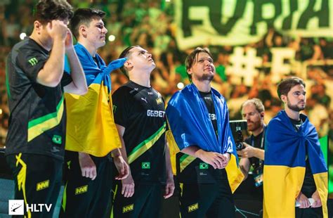 Бразильський уболівальник плюнув у одного з гравців Navi а у S1mple здали нерви на Iem Rio