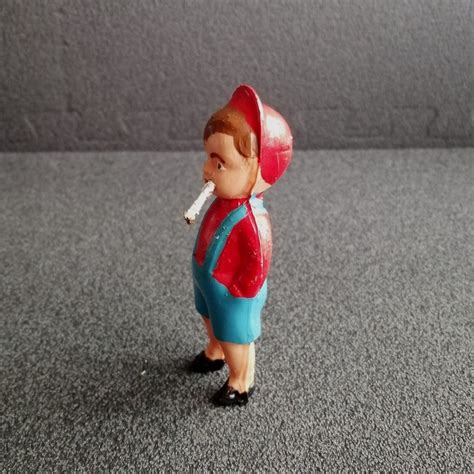 1950s pipo niño fumando figura vintage raro figure plastic