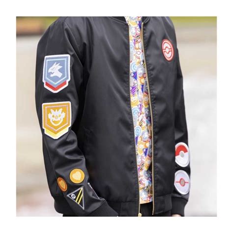 Pokémon Go Trainer Gear Level 50 Jacket Adult Pokémon Center Canada