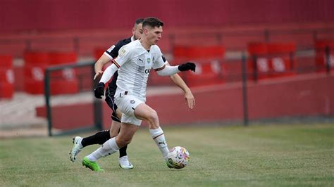 Шахтар розгромив Кривбас та очолив УПЛ шедевр Судакова дебютний гол новачка гірників — Спорт 24