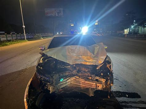 រថយន្តmgបុកម៉ូតូបណ្តាលឱ្យបុរសម្នាក់ស្លាប់យ៉ាងអាណោចអាធ័ម សារព័ត៌មាន នគរវត្ត