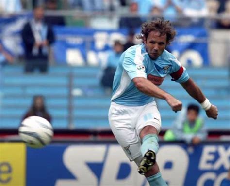 Почина Синиша Михајловиќ Mk