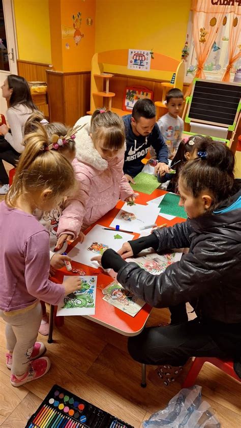 Коледна работилничка група Буратино ДГ Щастливо детство Горна Оряховица