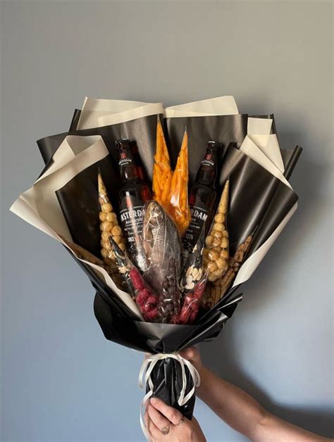 подарок парню на новый год подруге папе маме на день матери на день рождения букет