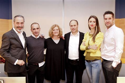 Jurado Nude Nude People Studio Apartment Design Lounges People Illustration Folk