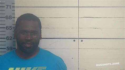 Sandridge Ivan Chase 05082023 Desoto County Mugshots Zone