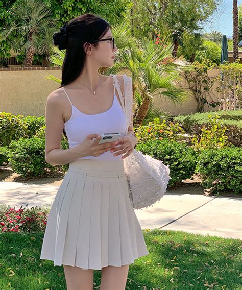 25 38 렌디브샤 뒷밴딩 플리츠 미니 스커트 속바지안감 에이블리