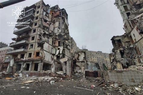 Тривають пошуково рятувальні роботи у Дніпрі Перший Криворізький