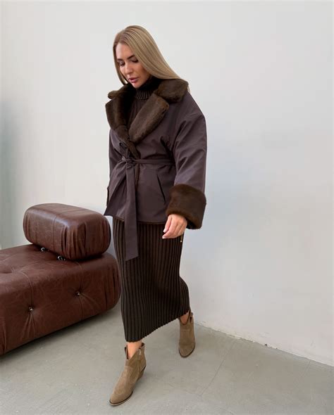 ШУБИ•ПУХОВИКИ•ДУБЛЯНКИ•ПАЛЬТА•КУРТКИ А ви приготували сани 😄 Бо ми підготували для вас