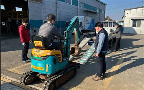 세종시 농업 현장까지 임대 농기계 운반 서비스 운영 브릿지경제