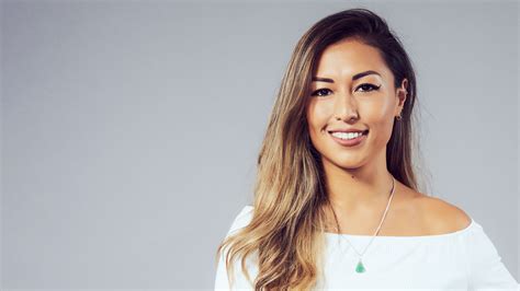 Jess Iszatt Presenter Biography Magic Chilled