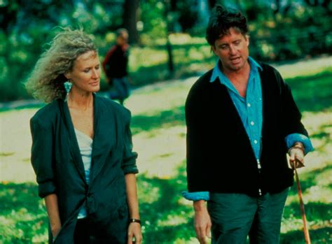 Фильм «Роковое влечение» (1987) - сюжет, актеры и роли, кадры из фильма