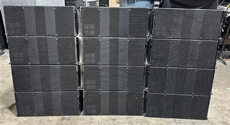 D B Audiotechnik T Line Array Loudspeakers Reverb