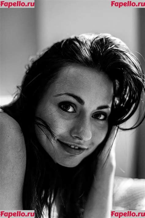 Leaks Nude Michaela Isizzu Onlyfans Photo Gallery Erome Love