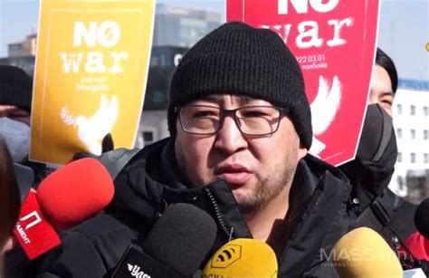 Шүүхээс Д Монголхүүгийн зорчих эрхийг нэг жилээр хязгаарлалаа