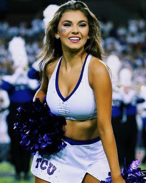 Pin On College Cheerleaders