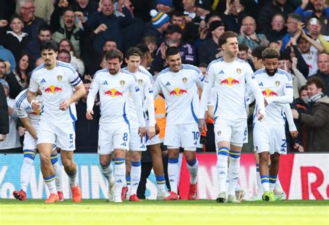 Leeds United Data Estimates Target Sean Longstaffs Transfer Value