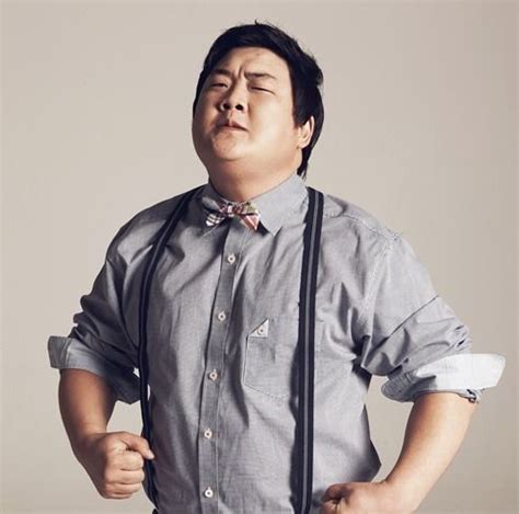 bear cloth에 있는 핀